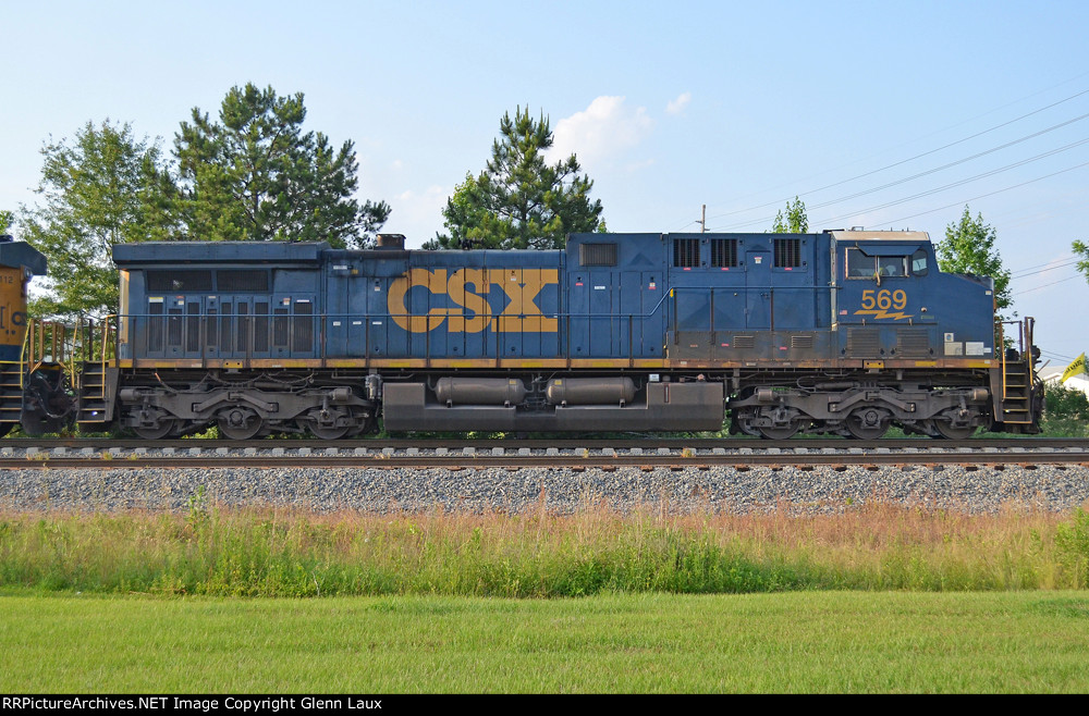 CSX 569